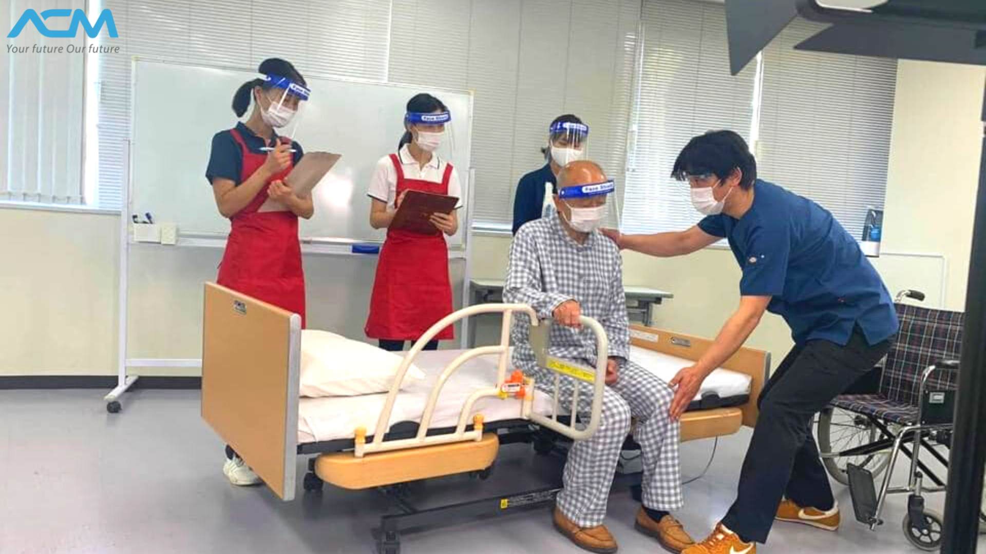 Kaigo ở Nhật - Những công việc phải làm quen và tận tâm với nghề